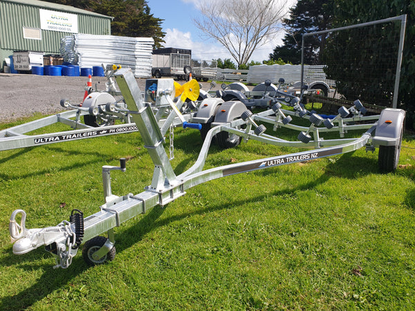 Model 485 Heavy Duty Boat Trailer – Ultra Trailers